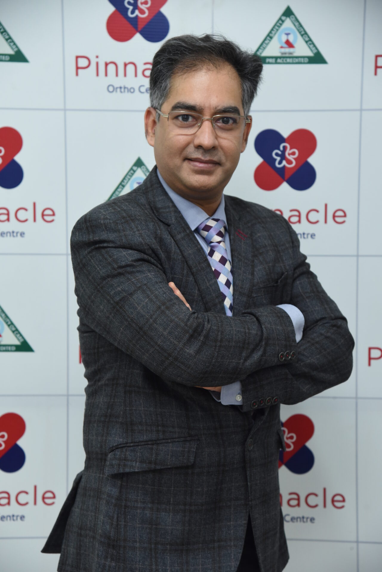 Dr. Yogesh Vaidya | Joint Replacement & Trauma Surgeon in Thane